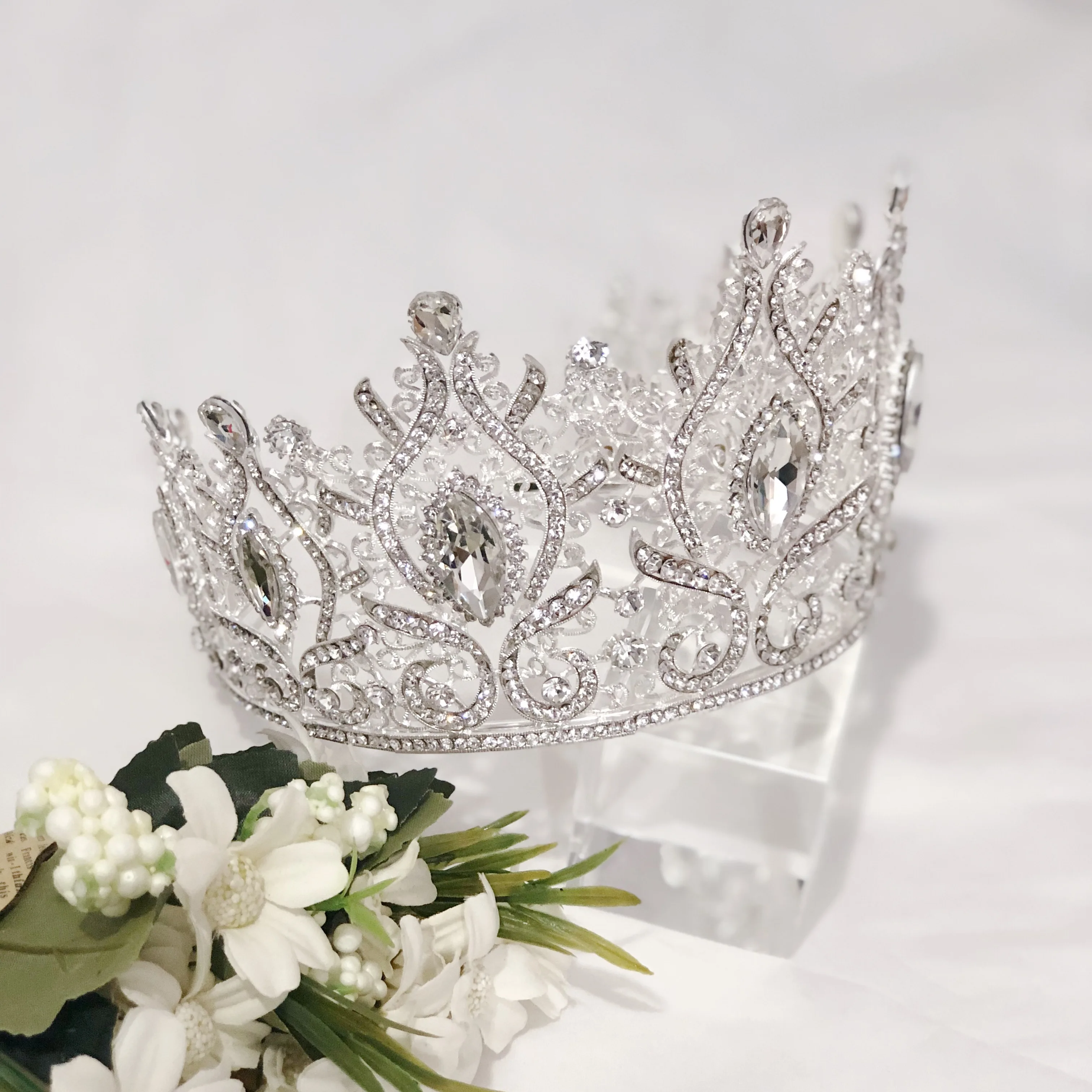 High Quality Bling Shiny Rhinestone Crystal Emerald Green Queen Crown ...