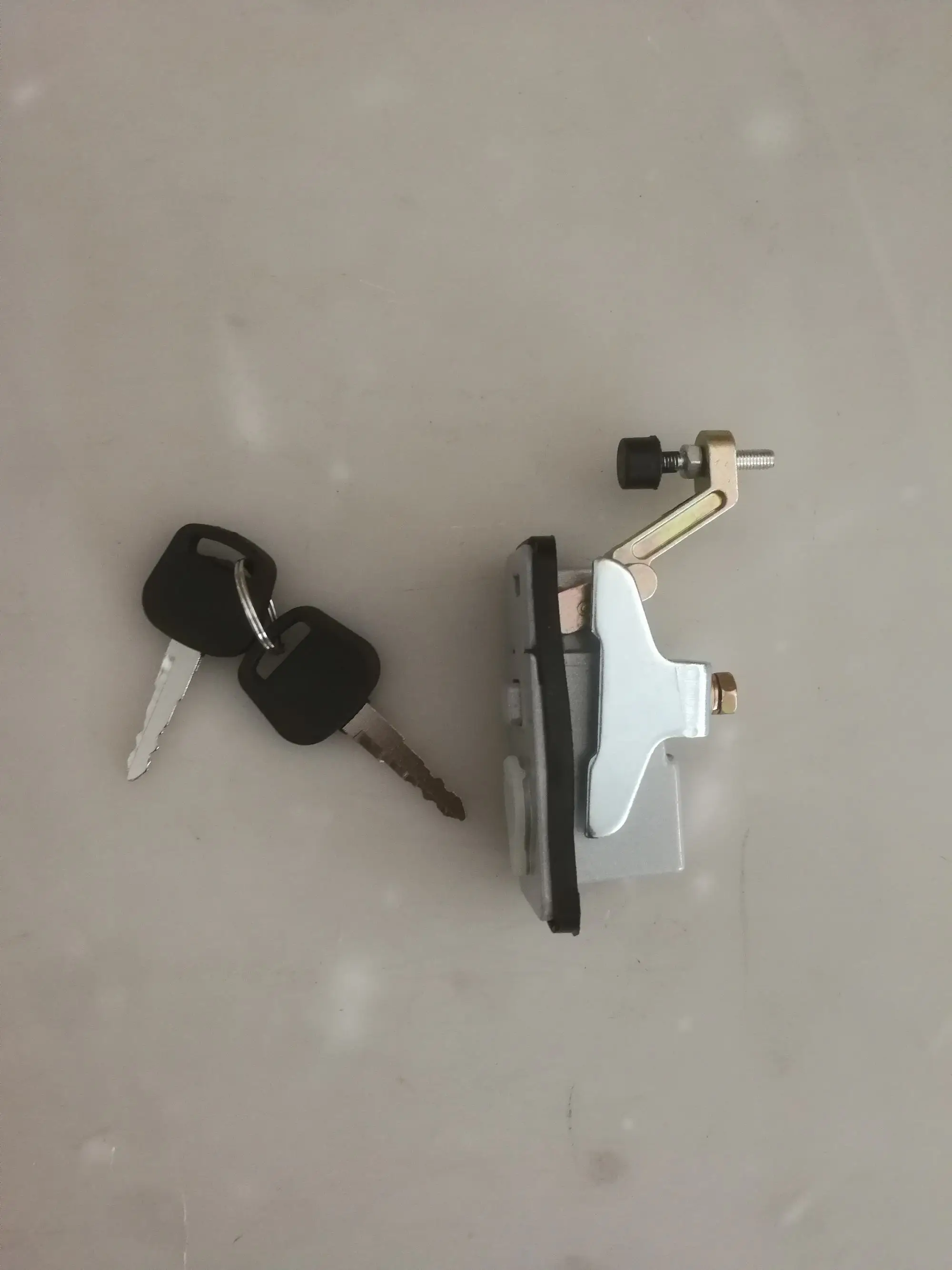 Adiputro Bus Luggage Compartment Side Door Lock Handle Aluminum Alloy ...