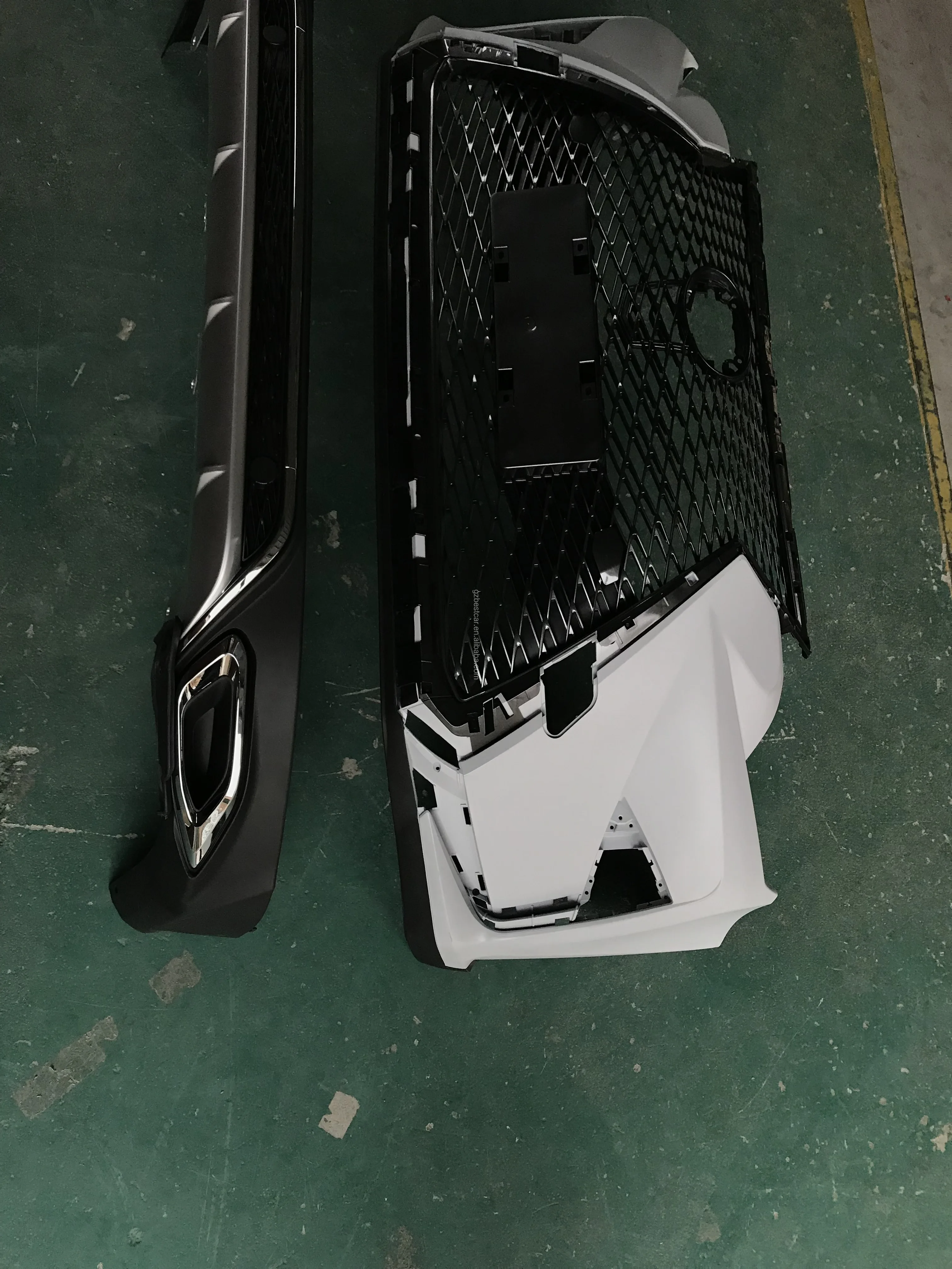 LX570 Style Bumper Kit for RAV4 - Enhance Your Vehicle