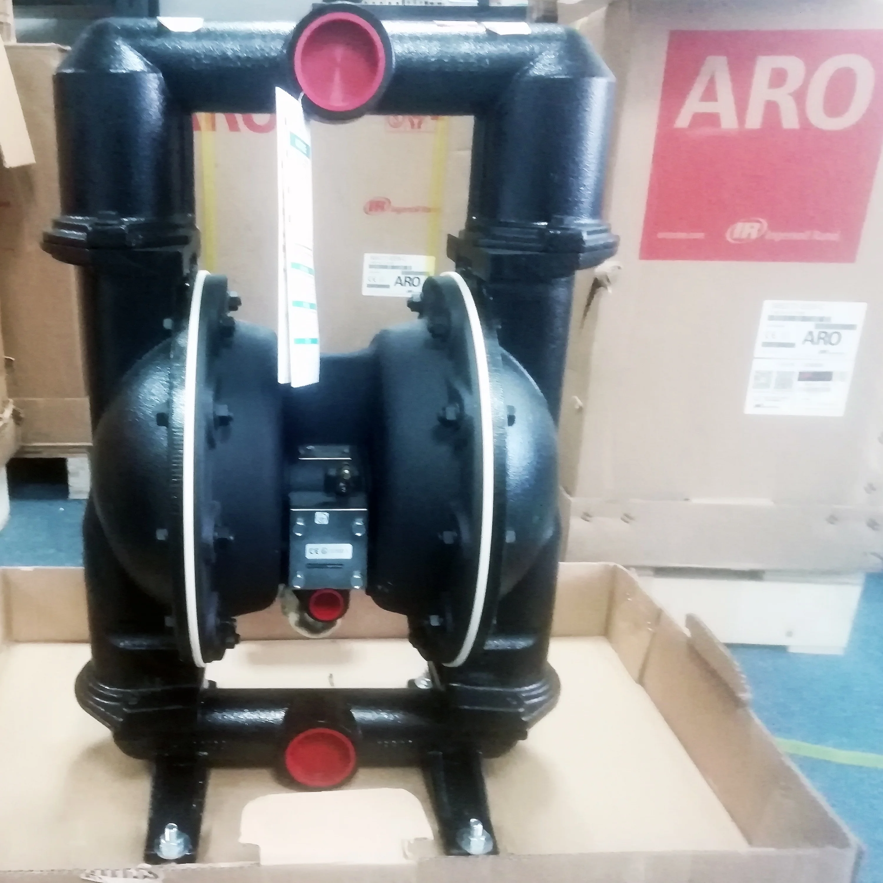 ARO Pneumatic Diaphragm Pump 666120-3EB-C - Reliable Performance