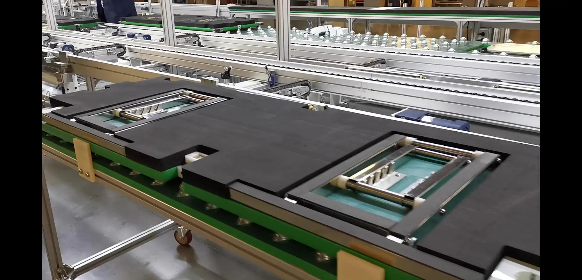 Automic Crystal LED LCD TV Assembly Line - Complete Equipment