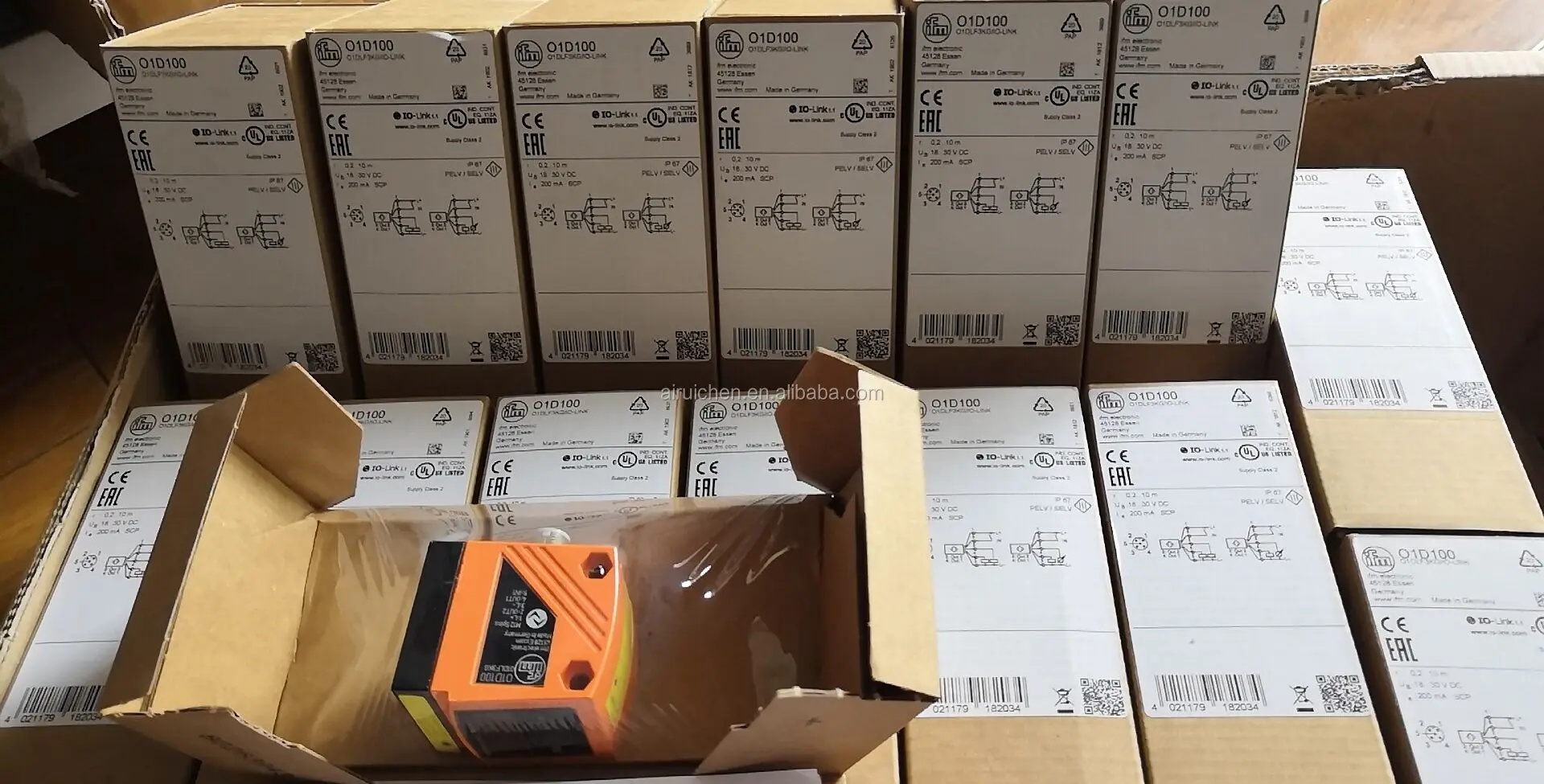 IFM Capacitive Proximity Sensor KI0024 - Reliable Detection