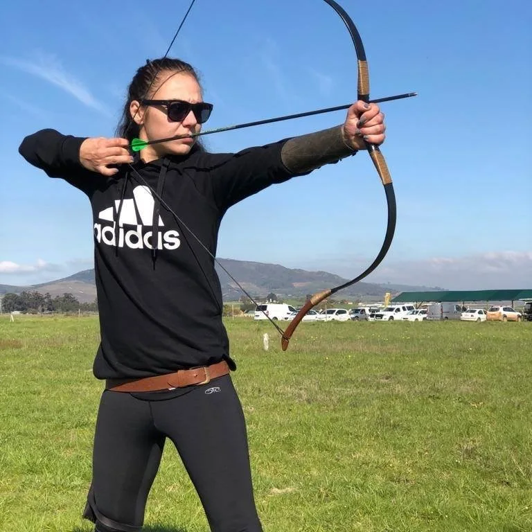 Alibow Hungarian Fiberglass Bow - Handmade Traditional Longbow