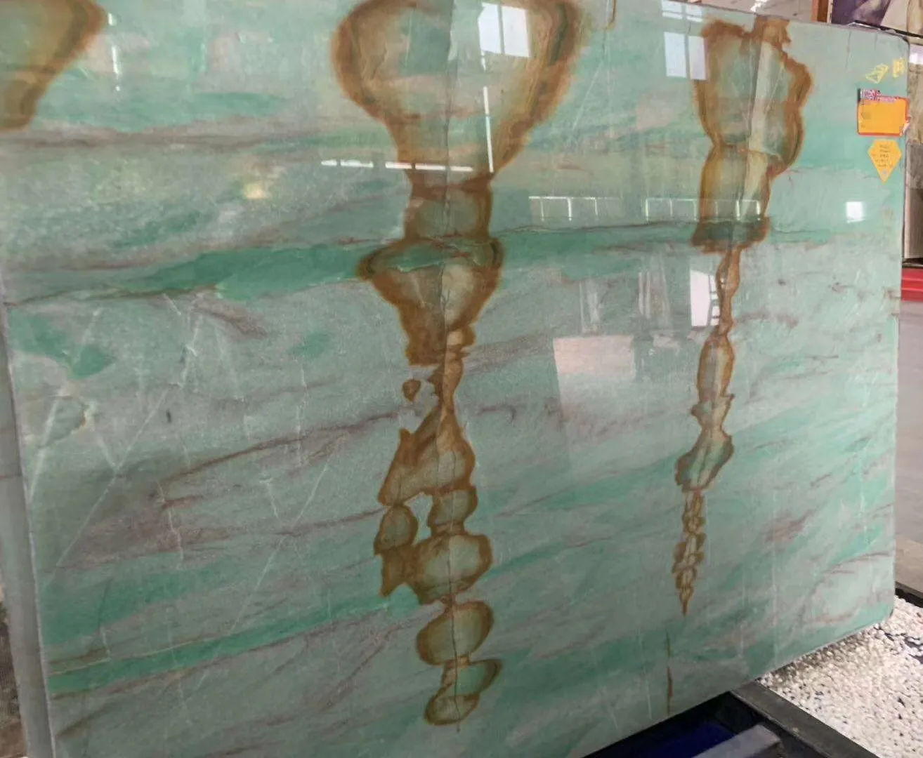 Gaya Green Quartzite Slab - Polished Green Marble Countertop for Modern ...