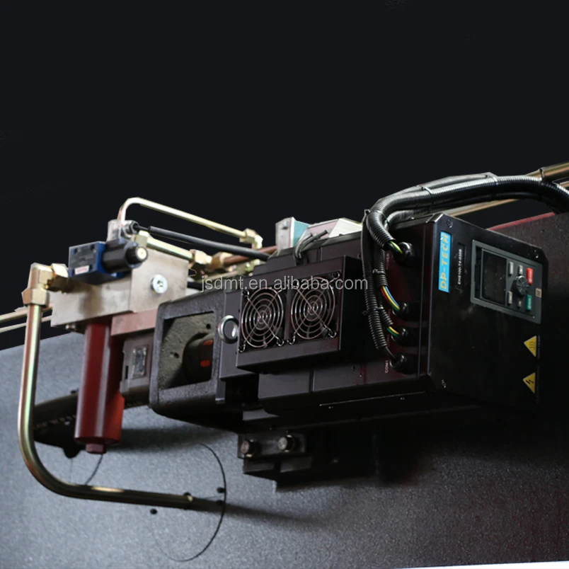 Automatic Crowning - CYBELEC CT12 Controller for HPB-100T3200