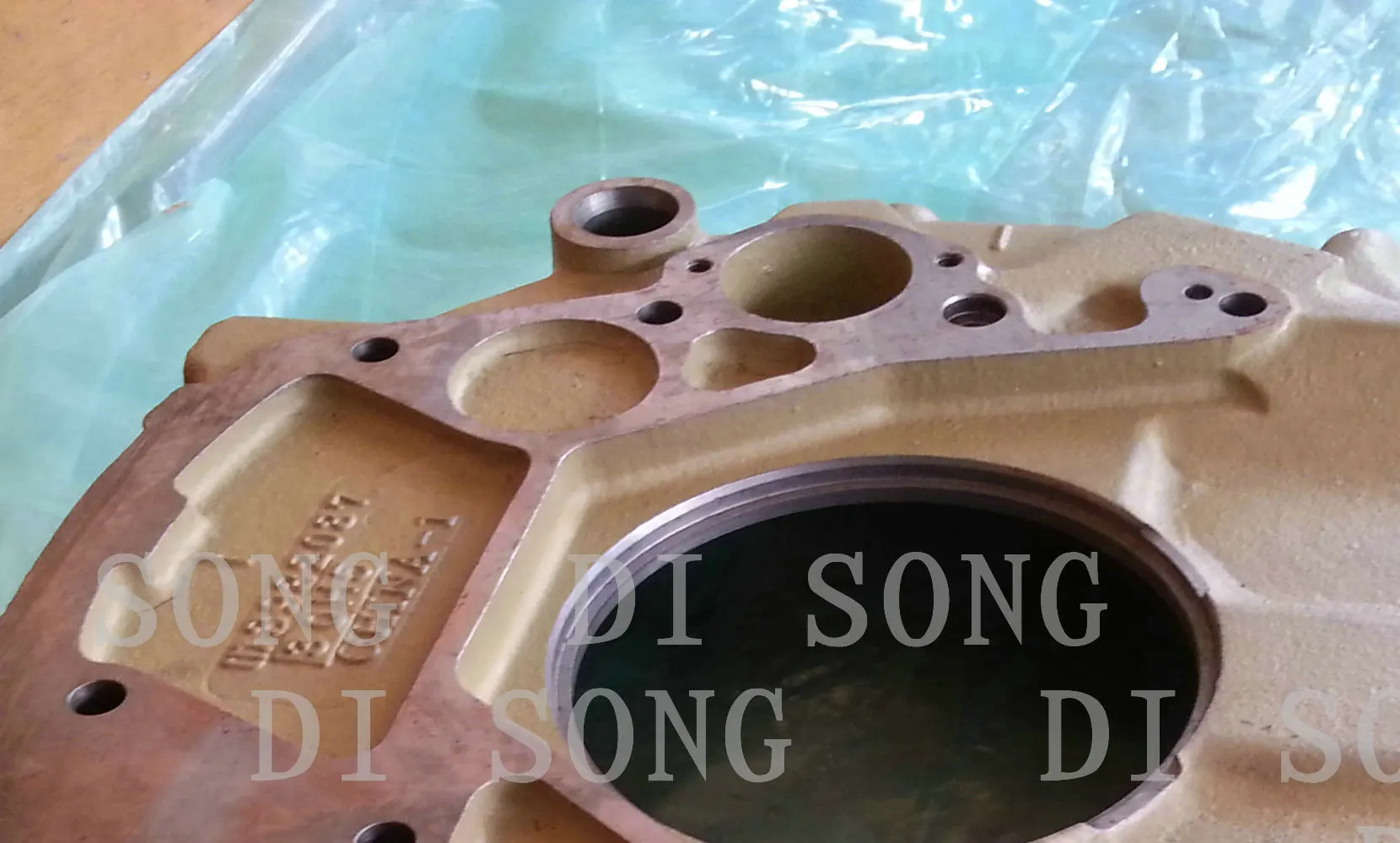 Engine Part Engine 6732-21-4111 Model Pc200-6-7 For Flywheel Cover Part ...