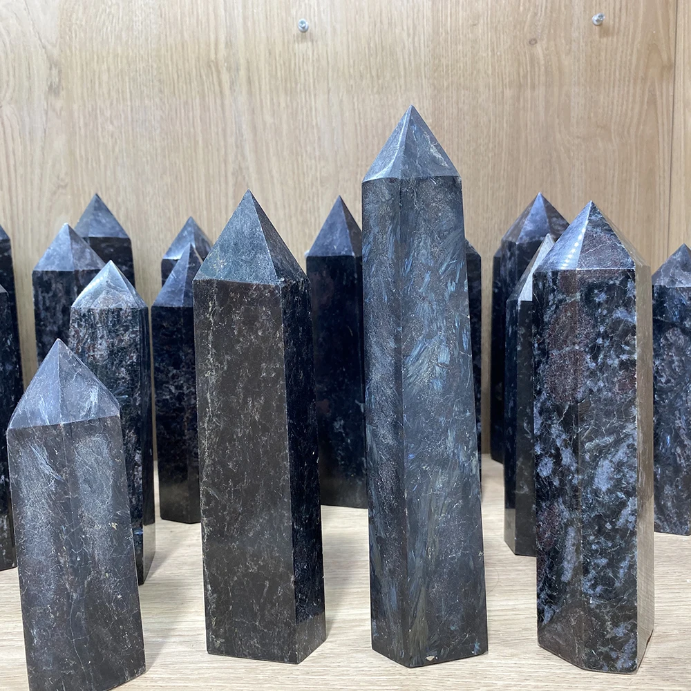 Wholesale Firework Stone Point Quartz Crystal Point Arfvedsonite Wand ...