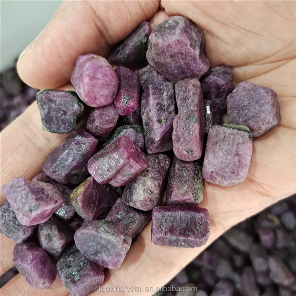 Pierre Précieuse De Rubis Rouge De Roche Naturelle De Haute Qualité ...