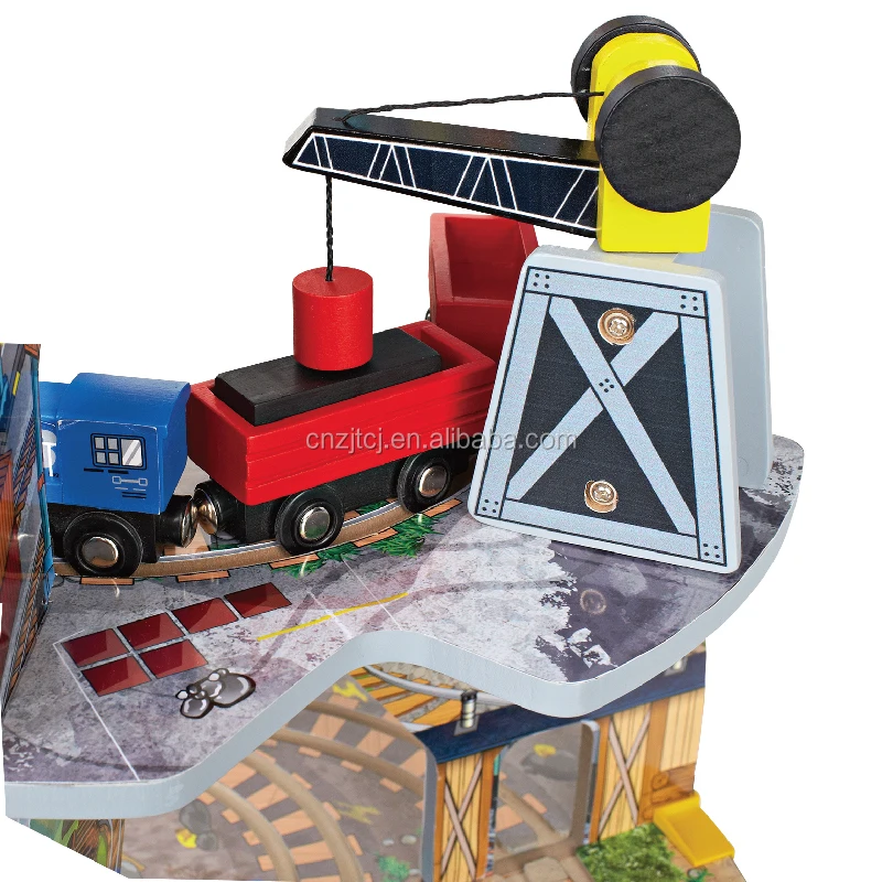 Deluxe Wooden Toys - Spiral Construction Mountain Crane Track Train ...