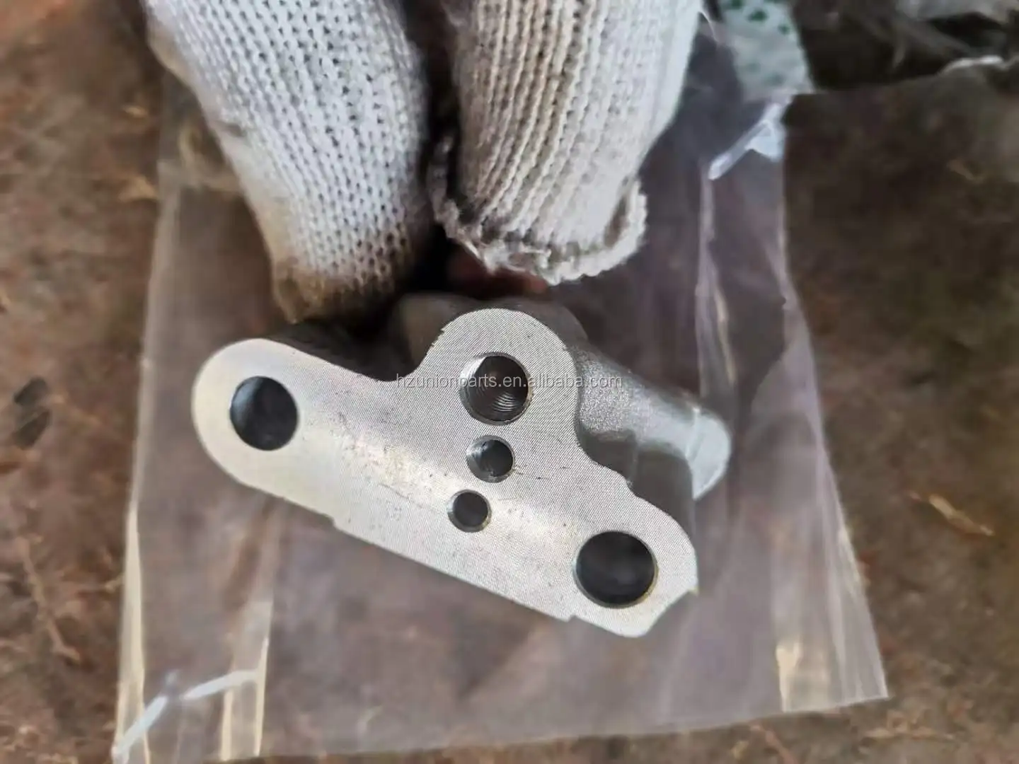 OEM 22117-42000 for Hyundai H100 H1 Porter D4BB Camshaft Cover