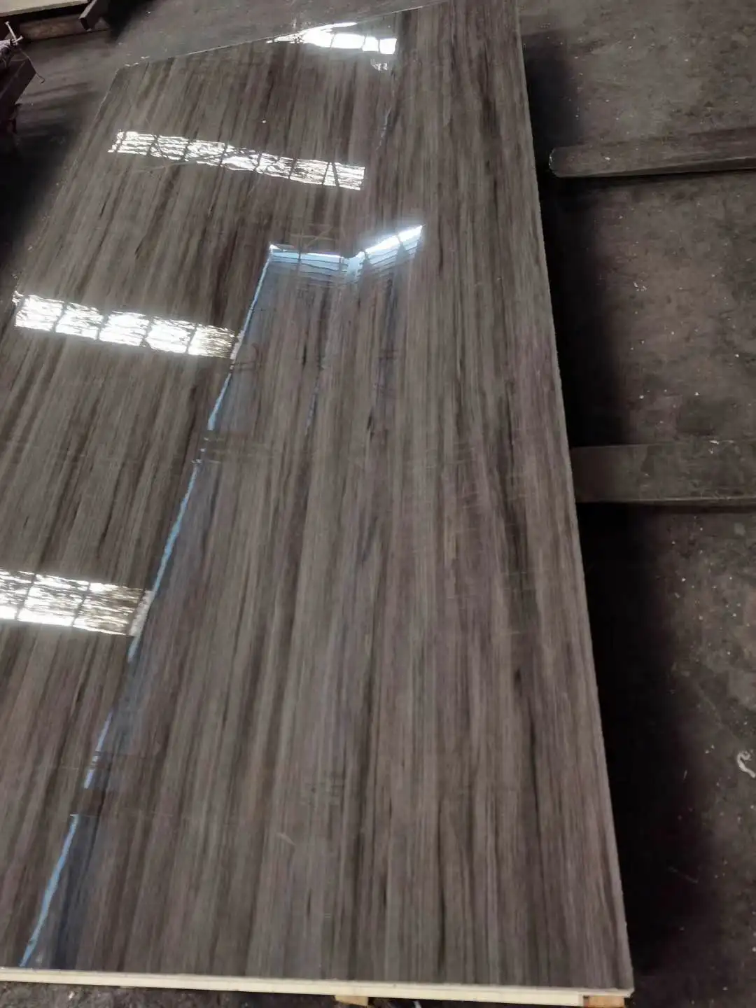 18mm High Gloss Acrylic Uv Mdf/ Mirror Melamine Mdf Board Sheet Luxury Surface Melamine Board ...