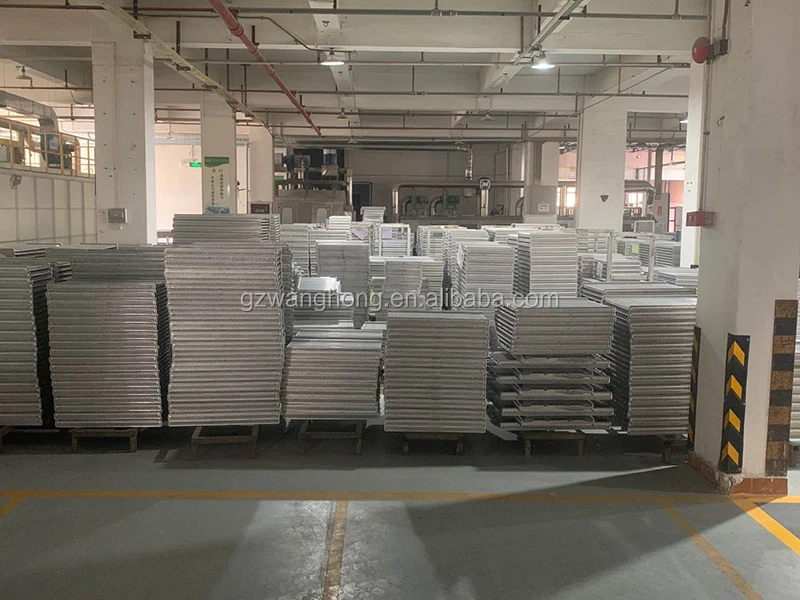 Car Aluminum Radiator Intercoolers for Maserati Ghibli OEM 670035636 ...