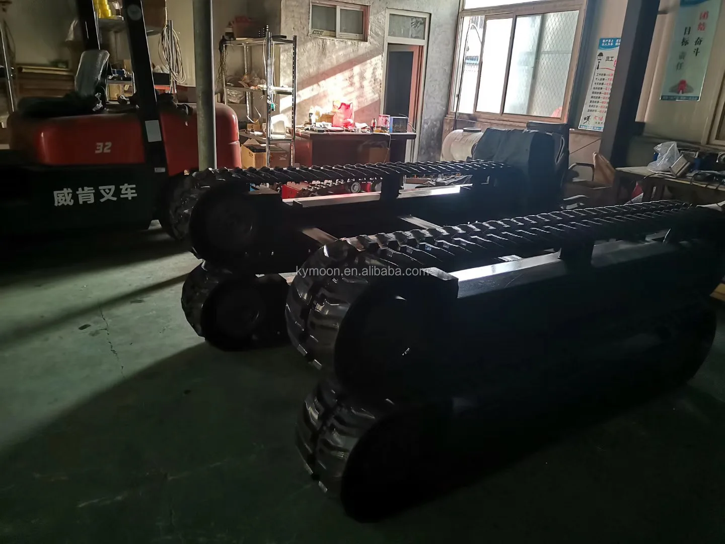 Rubber Track Chassis Platform - Durable & Versatile Solutions