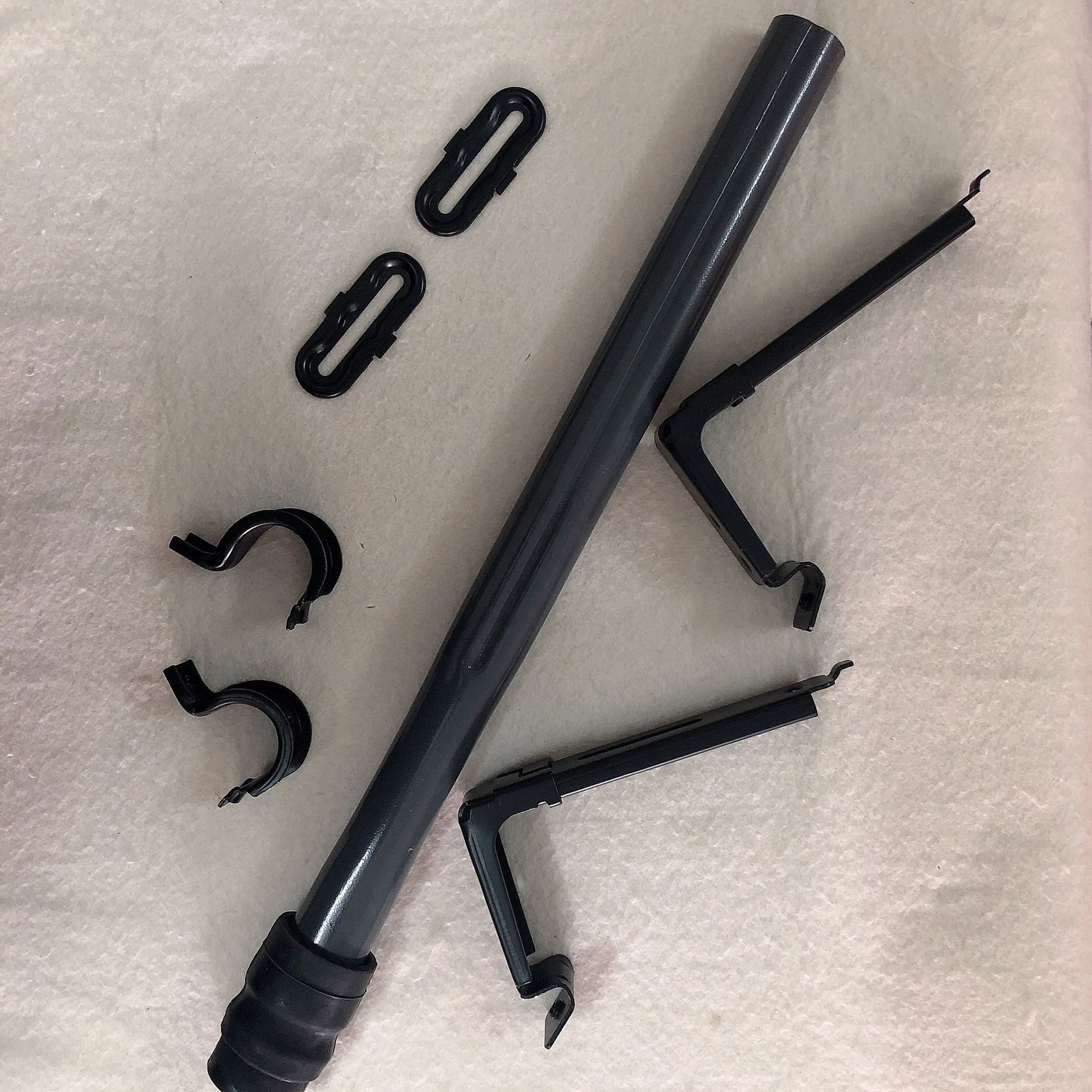 High Cost-effective In Stock Truck Fender Bracket For Volvo 3197851 ...