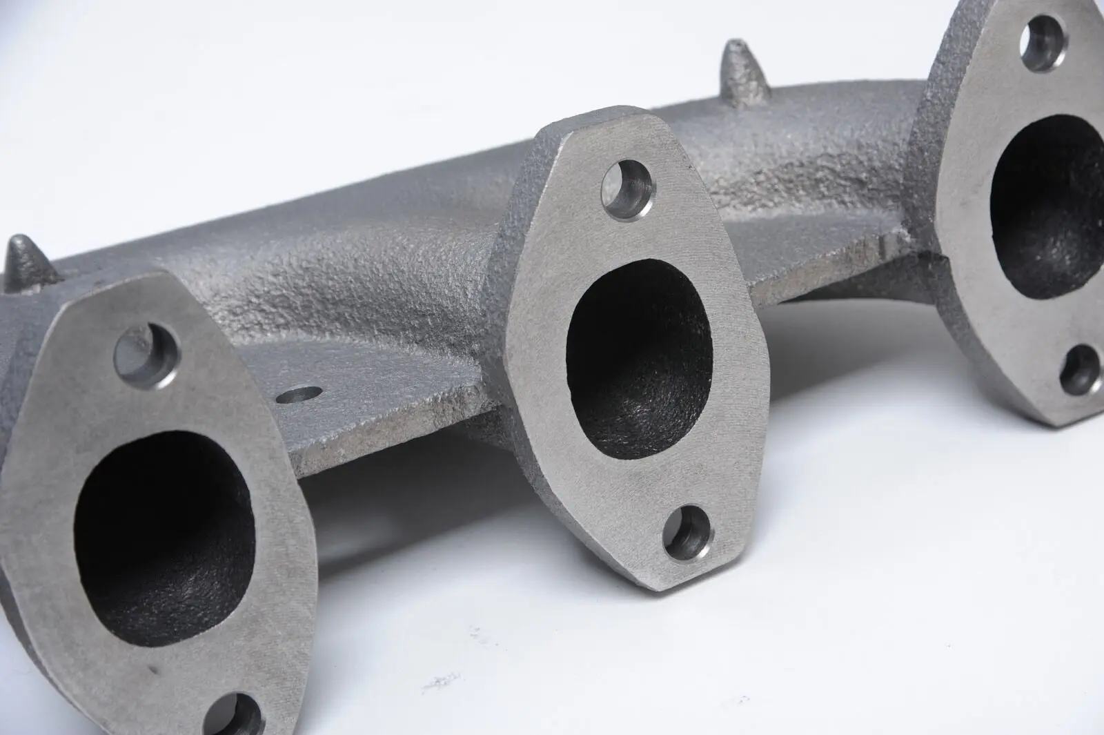 EXHAUST MANIFOLD for VW T5 VOLKSWAGEN TOUAREG 2.5 TDI