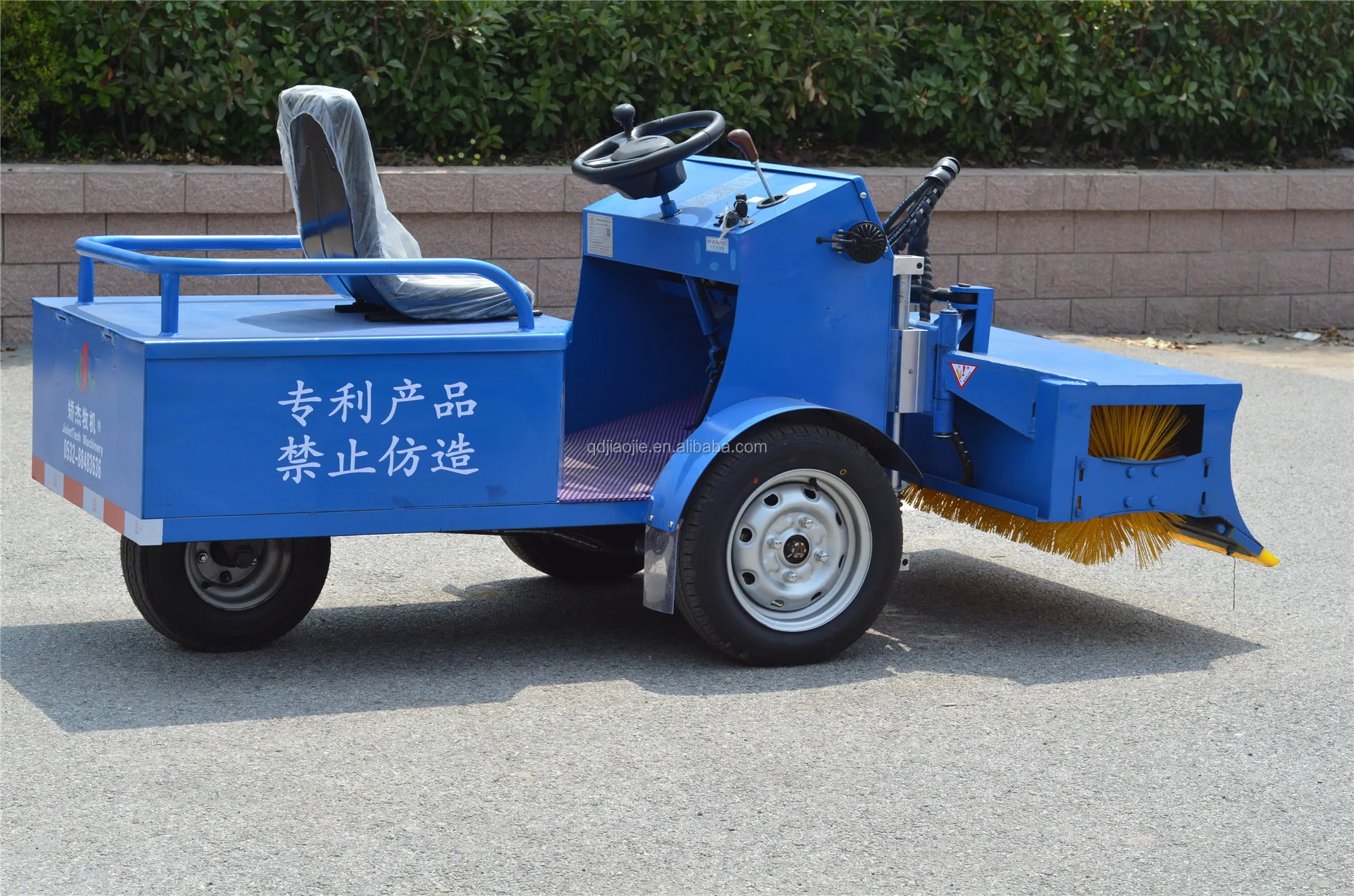 Animal Feeders Electric Automatic Feed Pushers For Cattle Sheep Goat ...