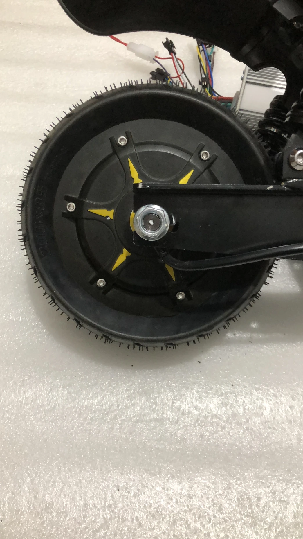 8 Inch 48v 1000w Hub Motor Brushless Gearless Hub Motor - Buy Hub Motor ...