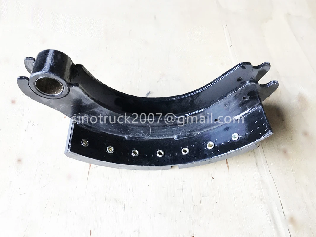 Sinotruk Howo Truck Spare Parts Brake Shoe Assembly Wg9100440030 - Buy ...