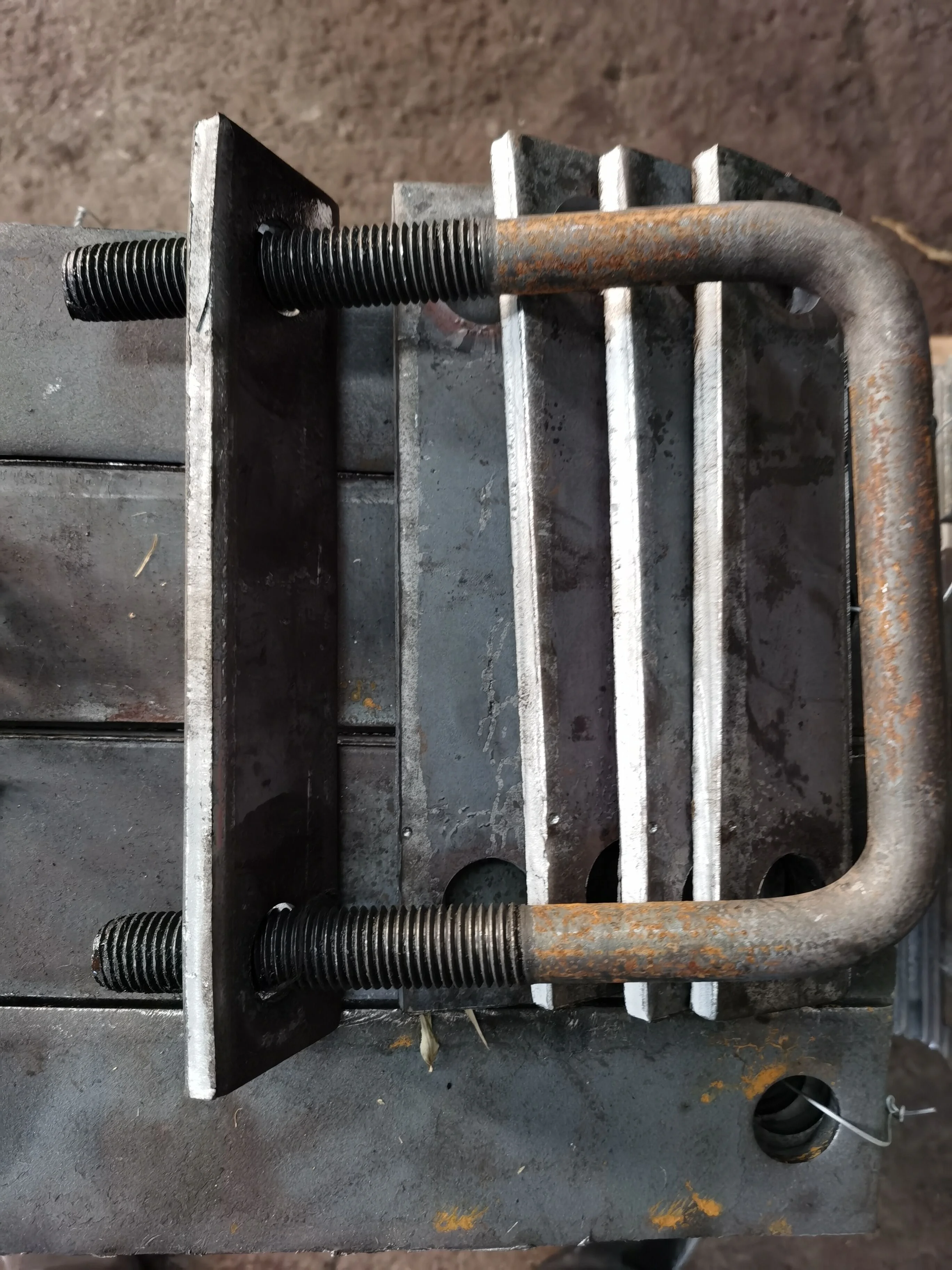 U Shape Profile Arch Clamp for Arch - Non-Alloy Channel Accessories