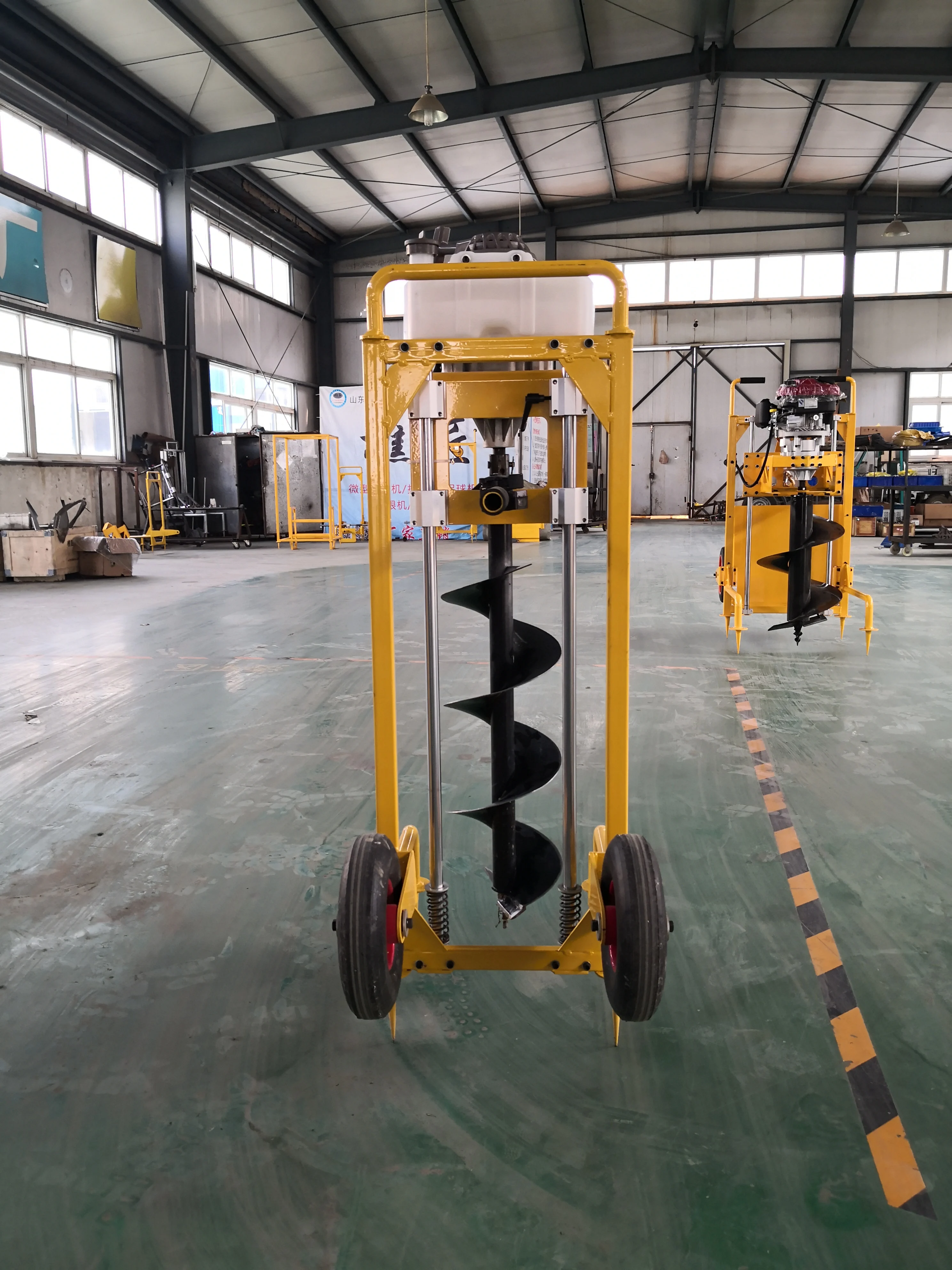 196cc Tree Planting Digging Machine/hand Earth Auger/ Post Hole Digger ...