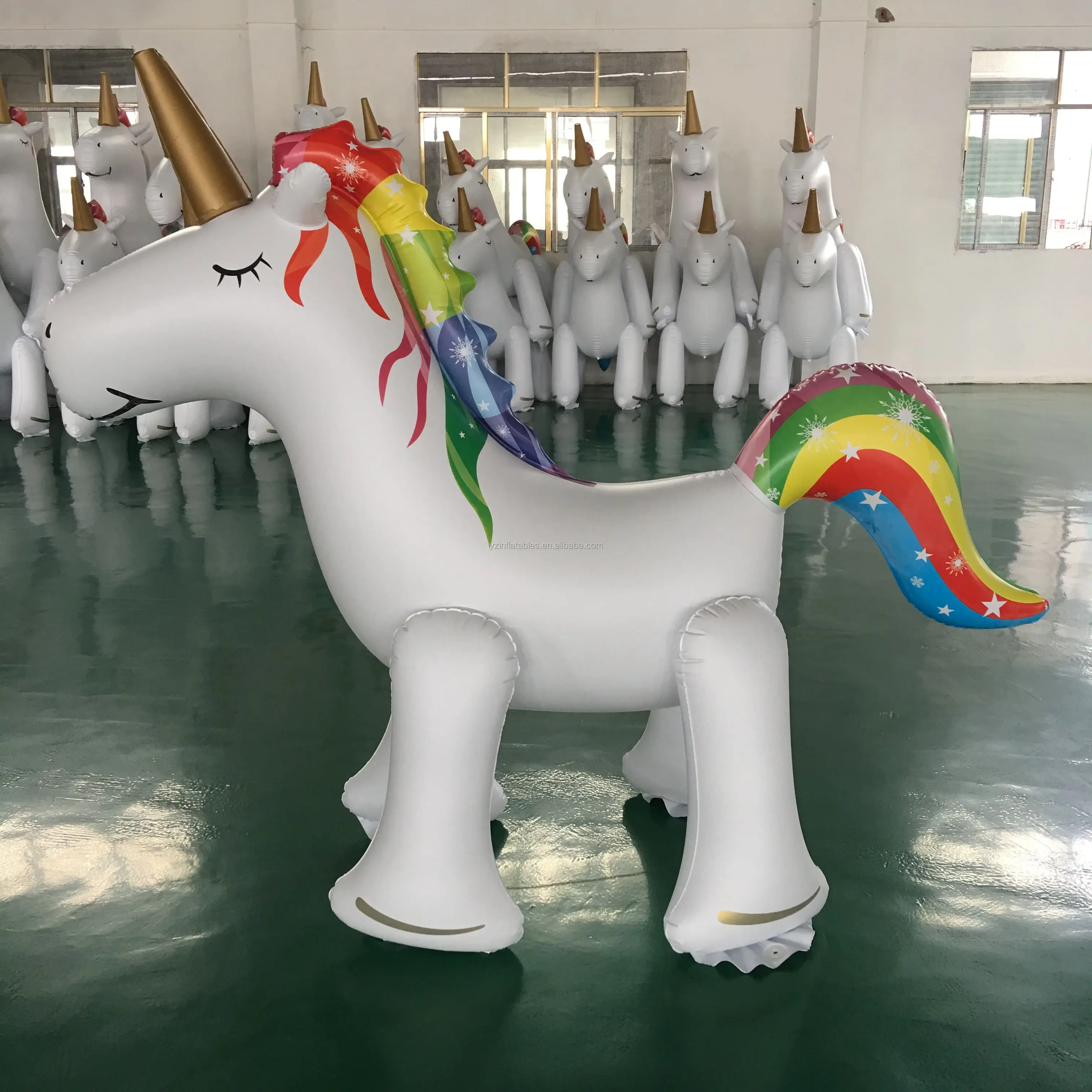 Giant Animal Water Splash Sprinkler Garden Inflatable Unicorn Sprinkler ...