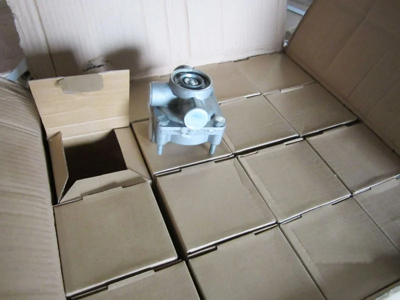 用于 KAMAZ OEM 的安全阀 100-3515010| Alibaba.com