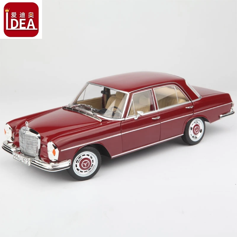 Customized Diecast Cars 1:18 - Collectibles for All Ages