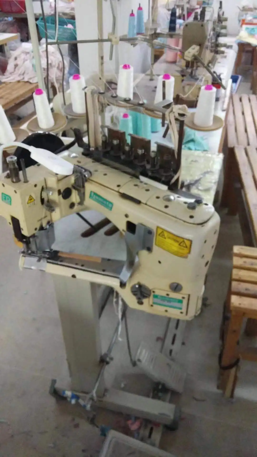 Used Yamato Fd6200 Four Needle Six Thread Flat Seammer Chain Stitch ...