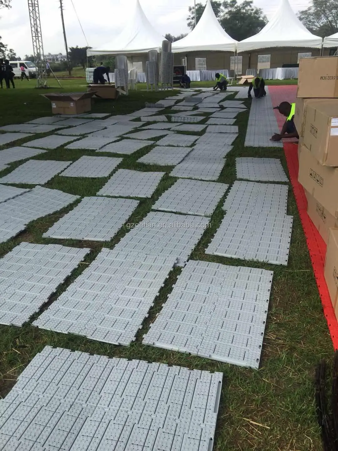 Outdoor Temporary Portable Interlocking Panels Event Flooring for ...