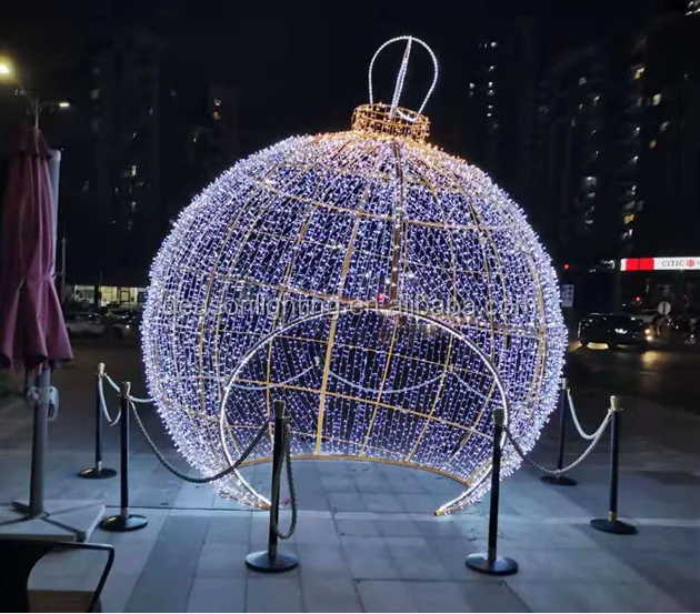 Outdoor Christmas Lighted Balls - Buy Giant Christmas Light Ball,Large ...