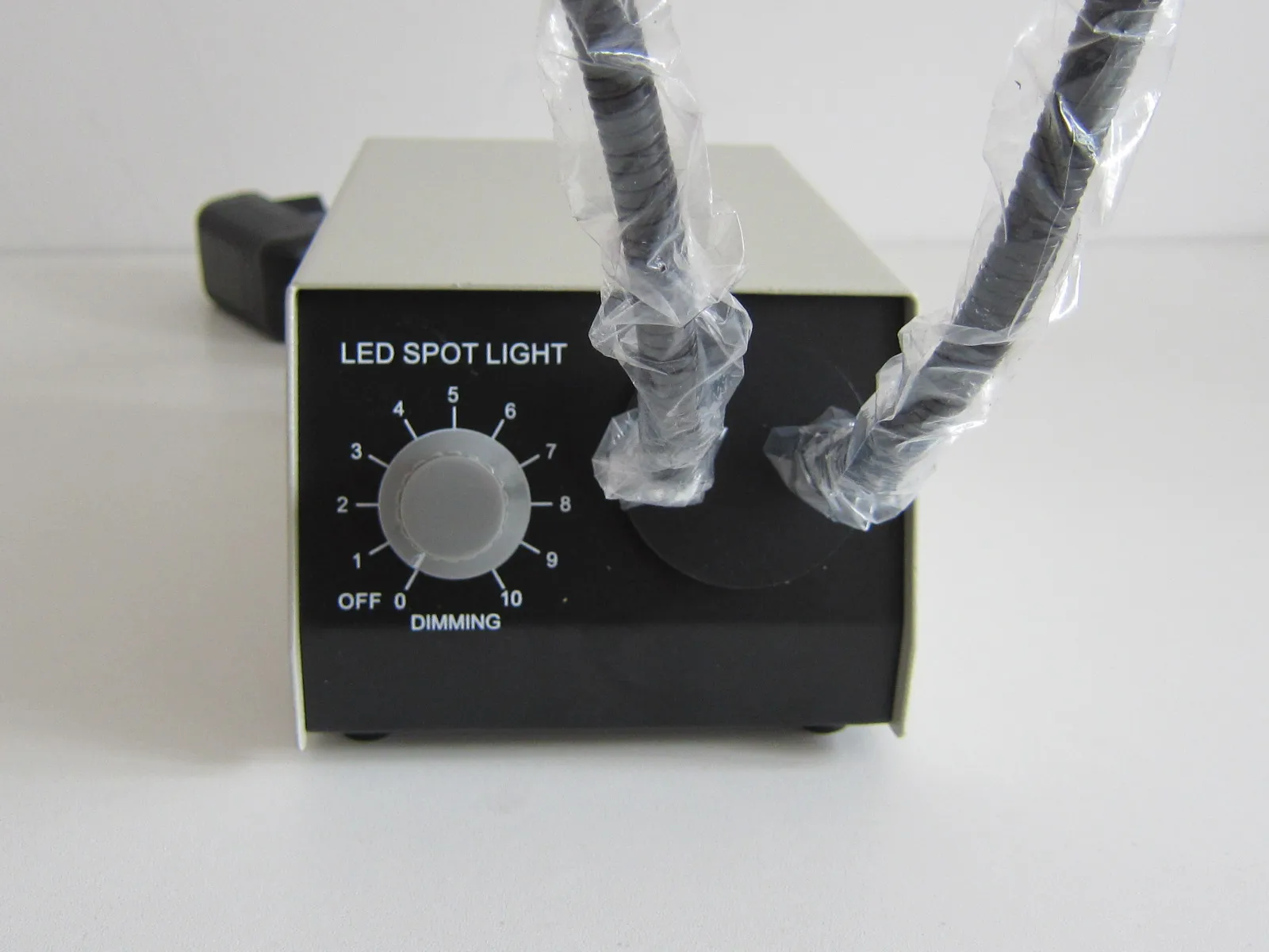 HXD-II Dual Gooseneck Microscope LED Point Cold Light Source