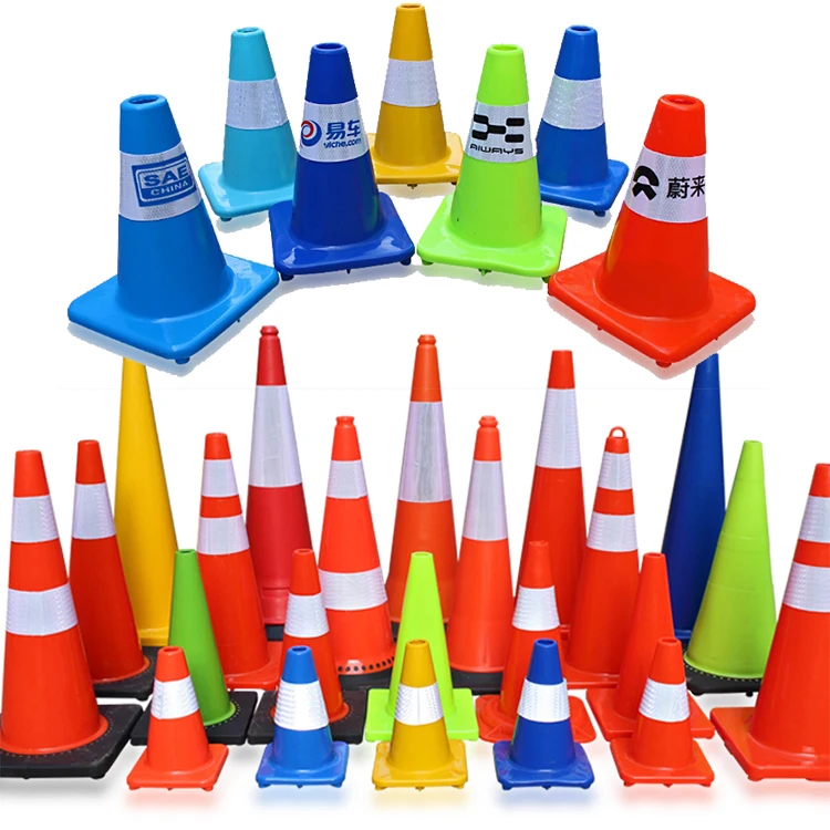 Plastic Road Block Barricade Bucket Traffic Delineator Machine