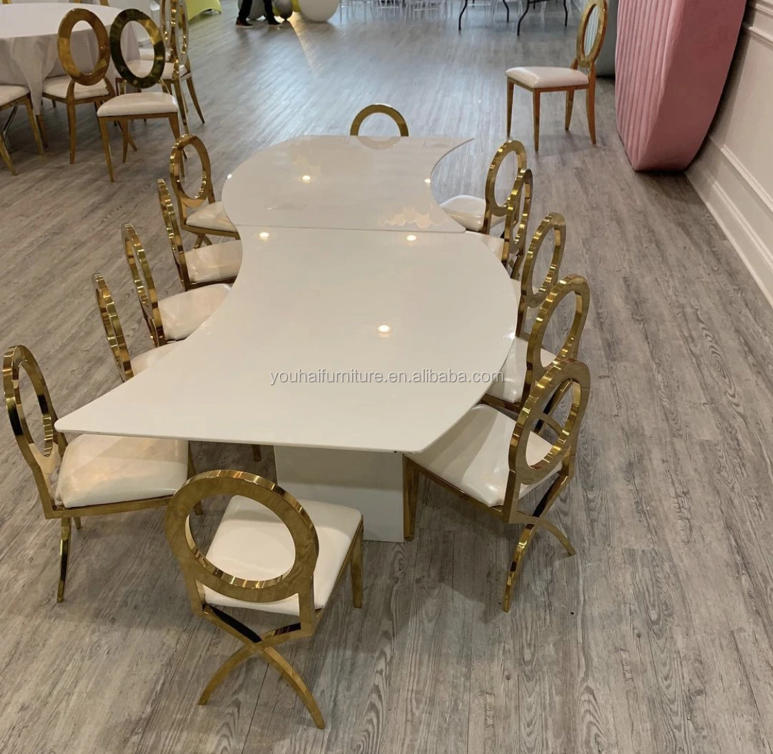 Children Party Acrylic White Serpentine Table for Kid