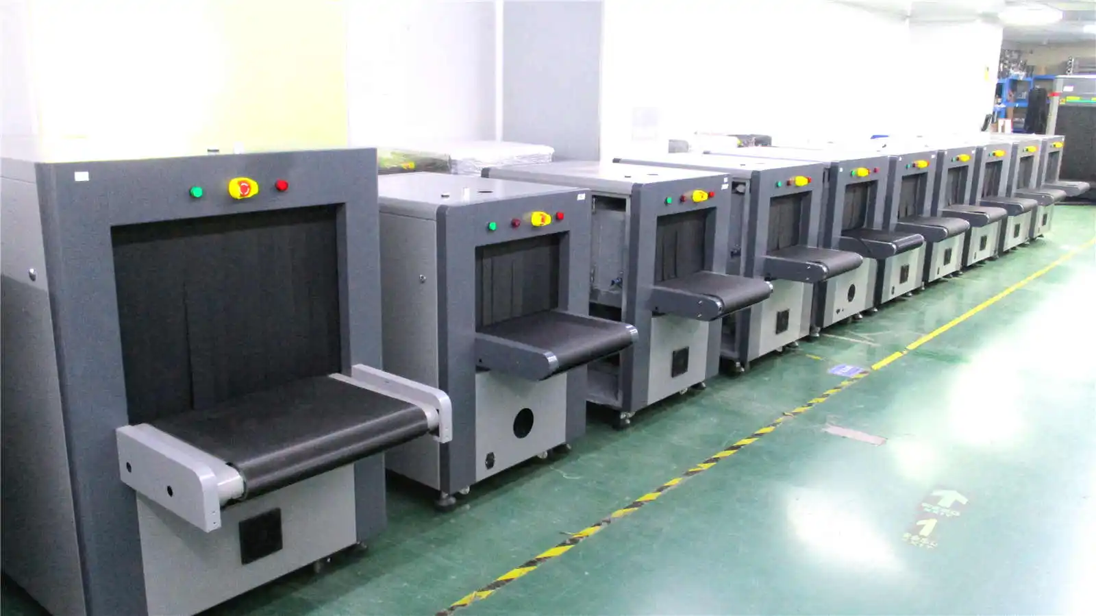 Safeagle SE-B002 X-Ray Baggage Screening Trays for Airports