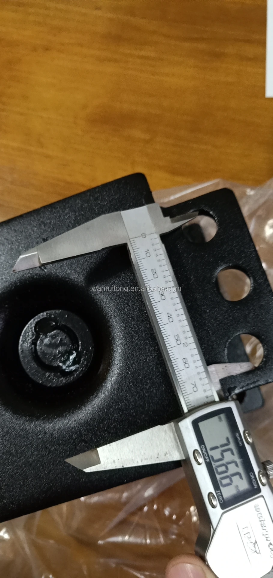 Vit-ju Leaf Spring Mounting 1629553 20390836 8151413 For V-o-l-v-o ...