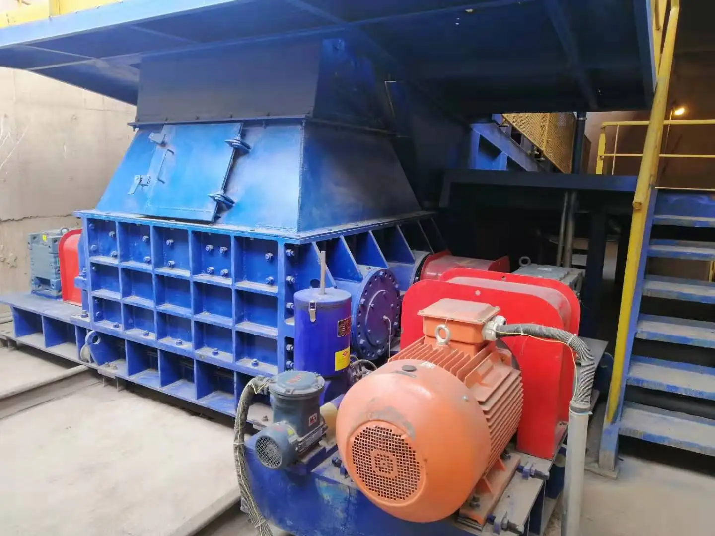 Secondary Limestone Double Roller Crusher - High Productivity