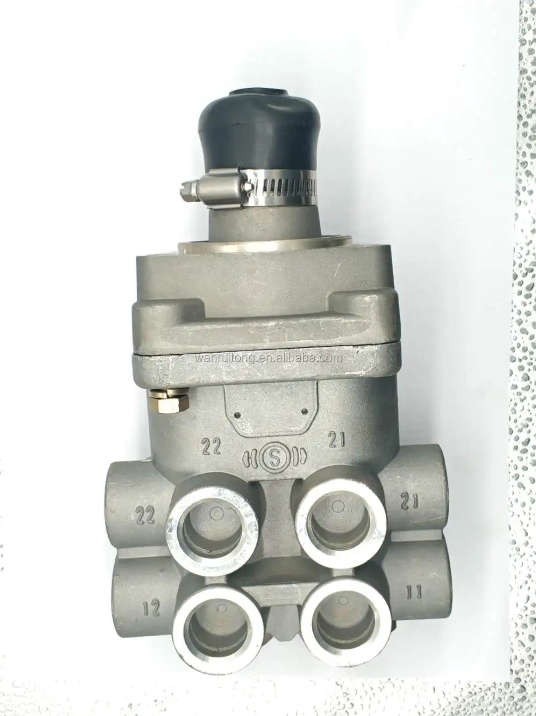 VIT Foot Brake Valve MB4419 MB4436 for Ivec 2454645