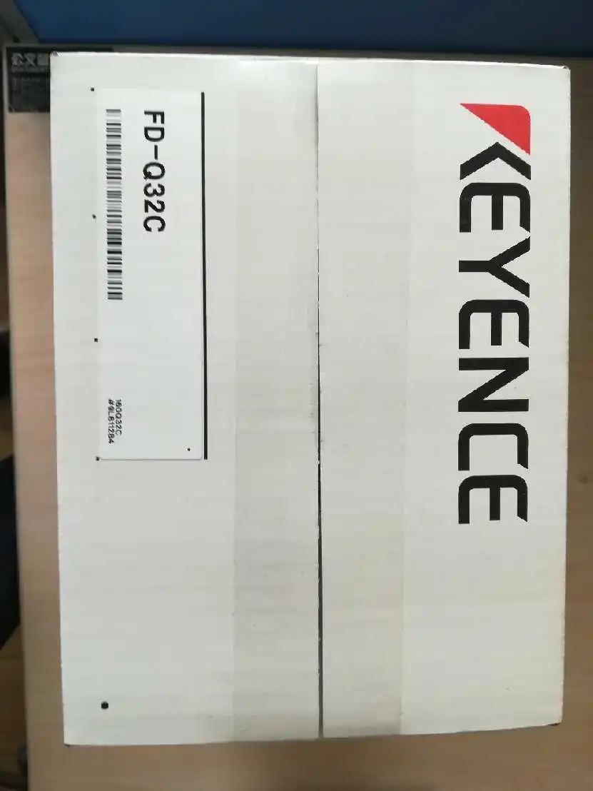 KEYENCE FD-Q50C Clamp-on Flow Sensor - Digital & Reliable