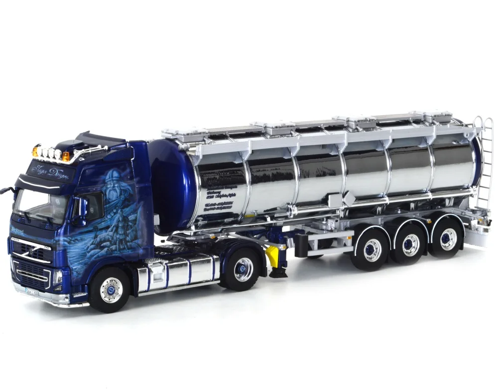 1 50 Oil Tank Truck Toy - Collectable Diecast Model