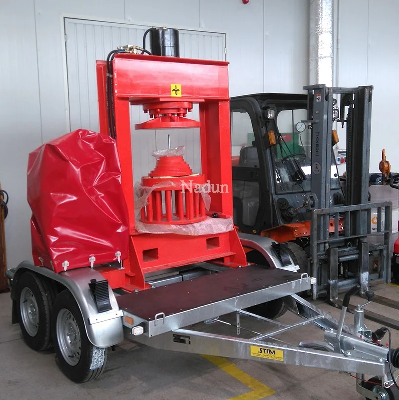 150 Ton Hydraulic Mobile Tire Press - Durable Hydraulic Press for ...