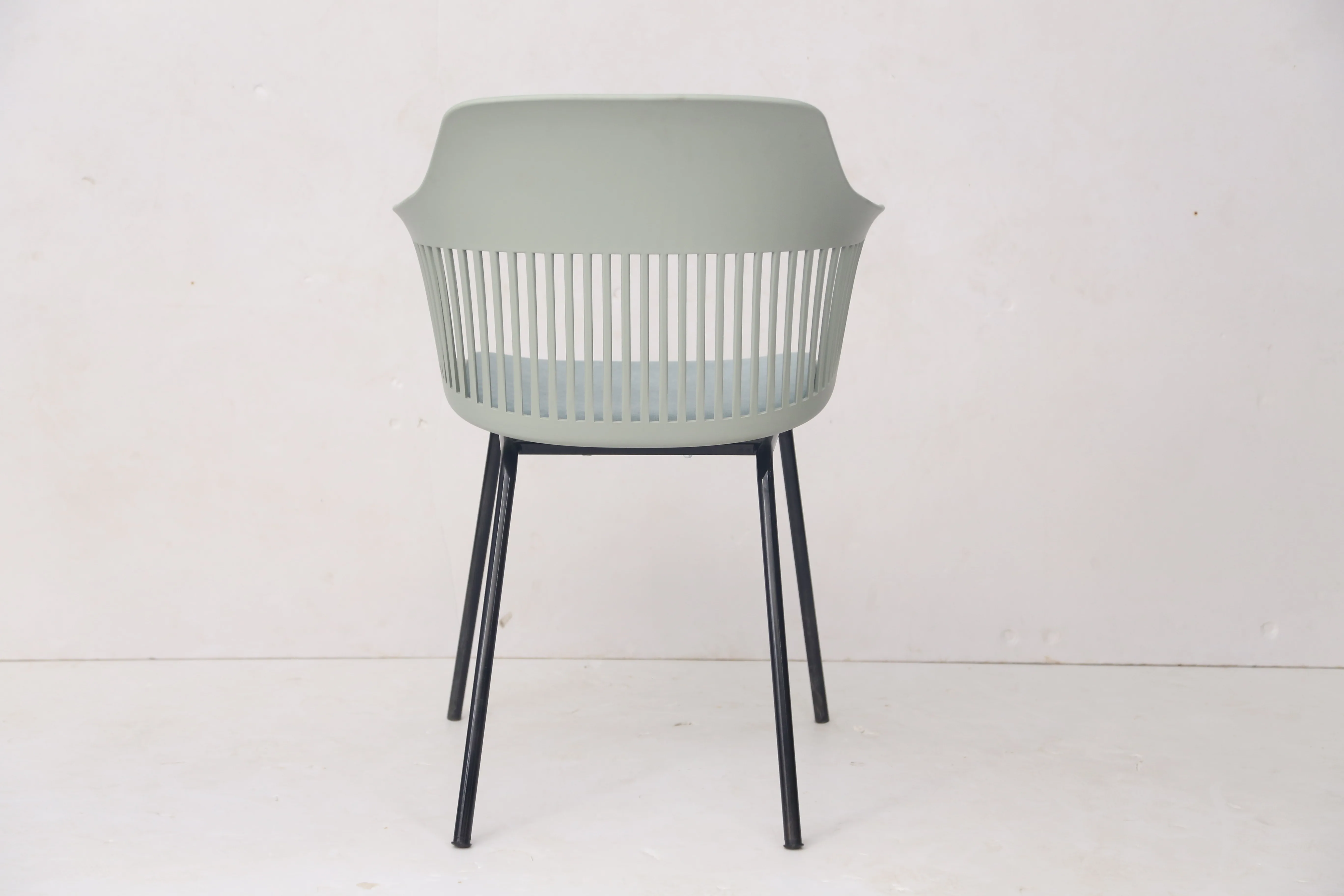 Modern Dining Chairs Set Of 4 Nordic Style Chairs Gray Pp Plastic Wood ...