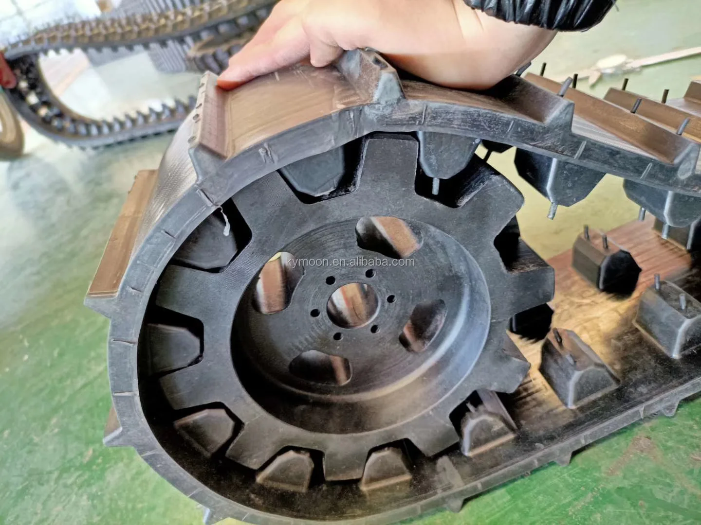 Rubber Tracked Chassis High Quality Robot Rubber Tracks(150*60*links ...