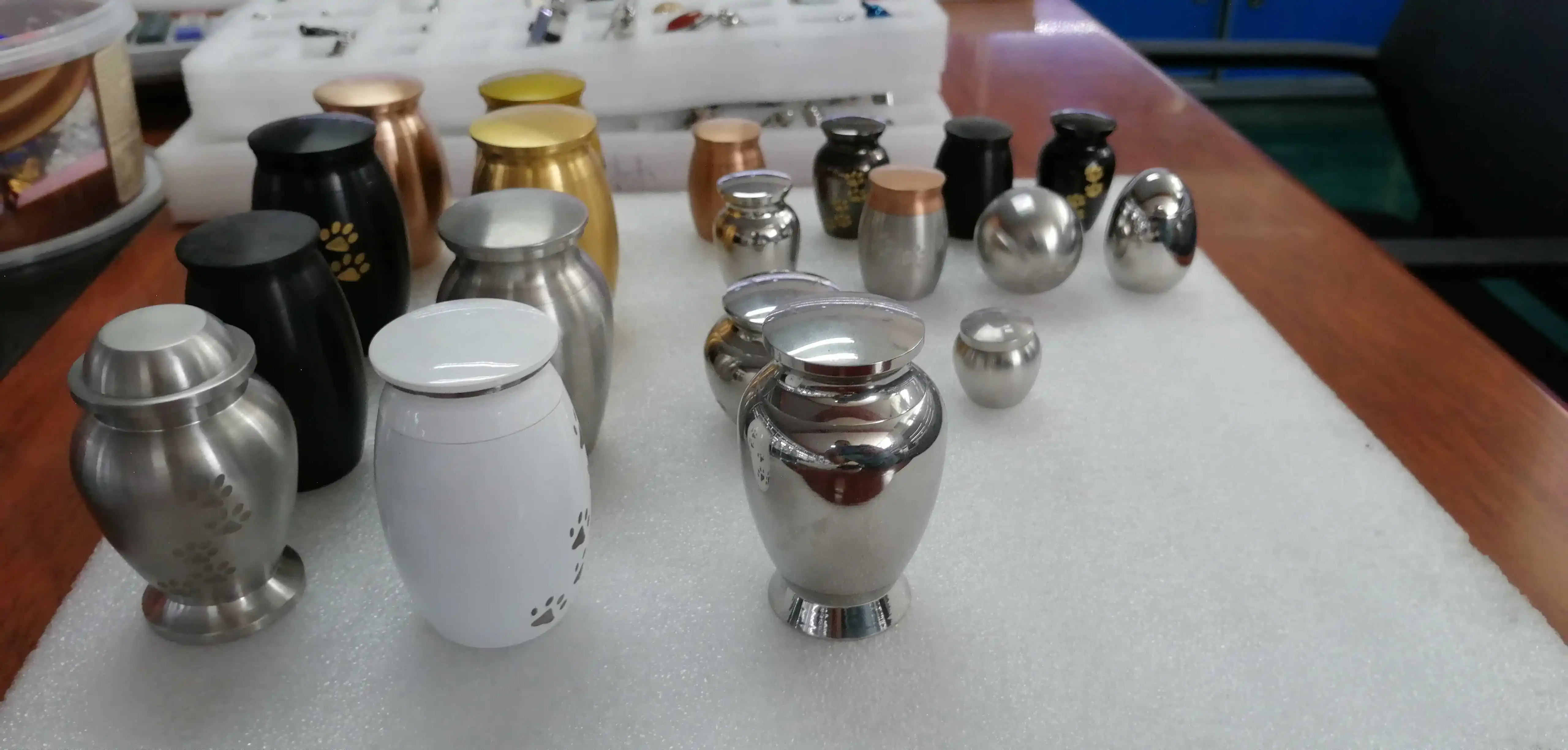 Top Collection Of Stainless Steel Cremation Urn Pendant Bone Ash Holder ...