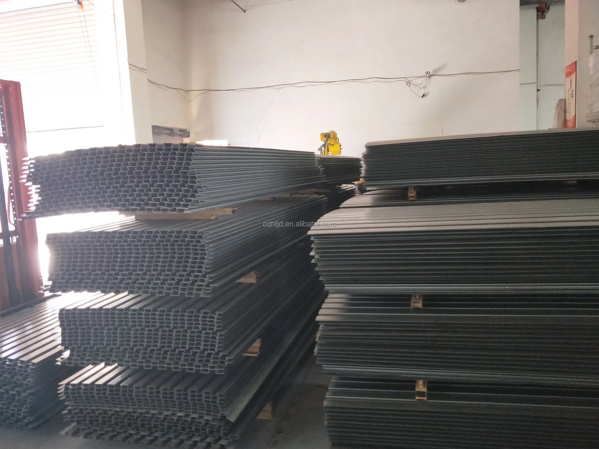 Railway Carriage Fire Resistant Floor Dovetailed Sheeting - Buy Railway ...