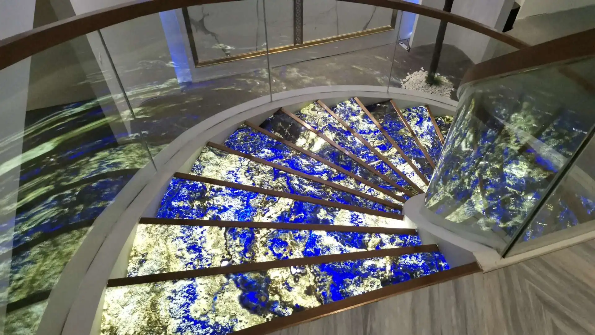 New Design LED Edge-Lit Light with Stone Photoelectric Panel