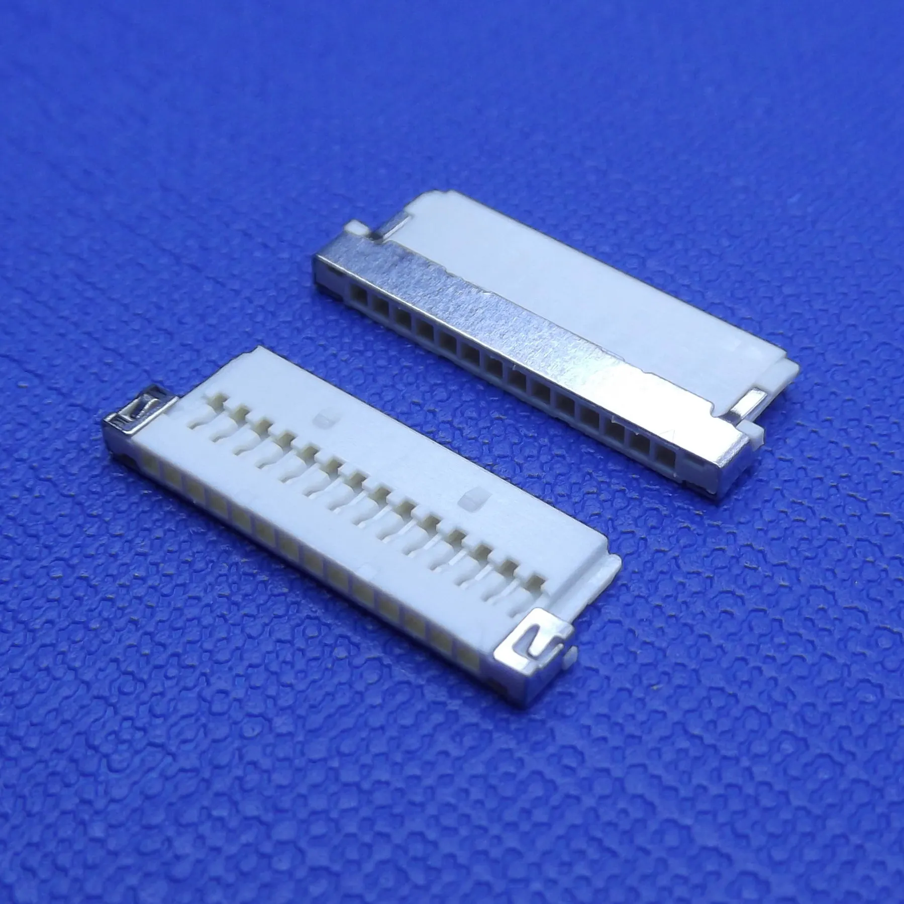 Hirose Df19 Df14 1.0ミリメートルlvdsコネクタ20ピン30ピンlvdsコネクタ - Buy 広瀬 20 ピン Lvds ...