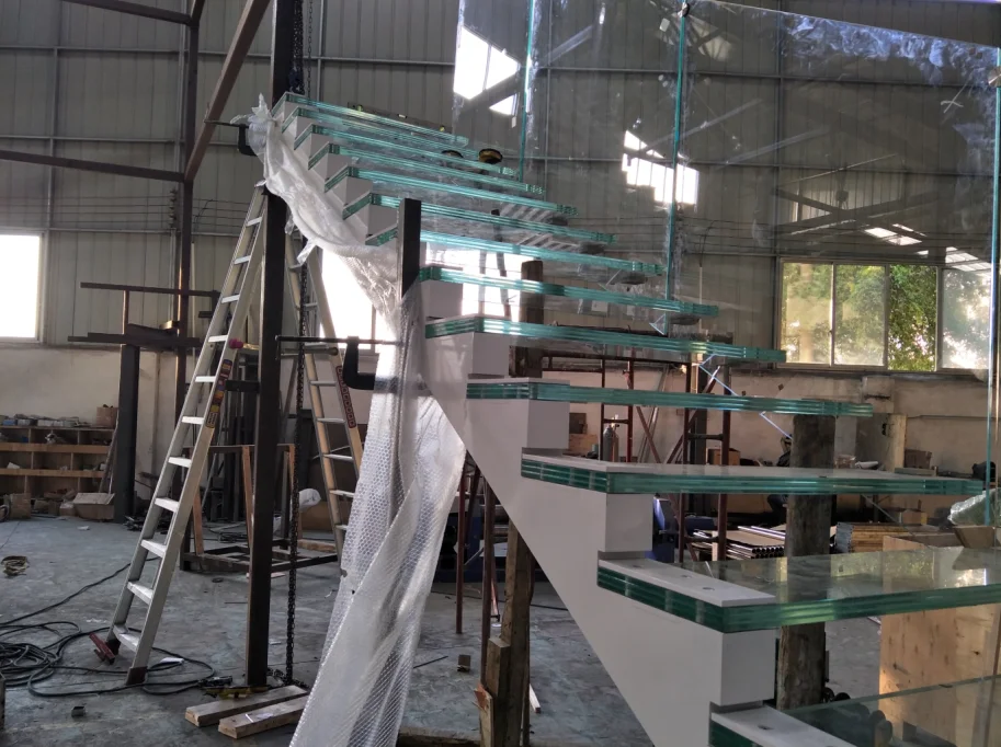 Modern Stringer Hidden Floating Stairs - Customizable Design