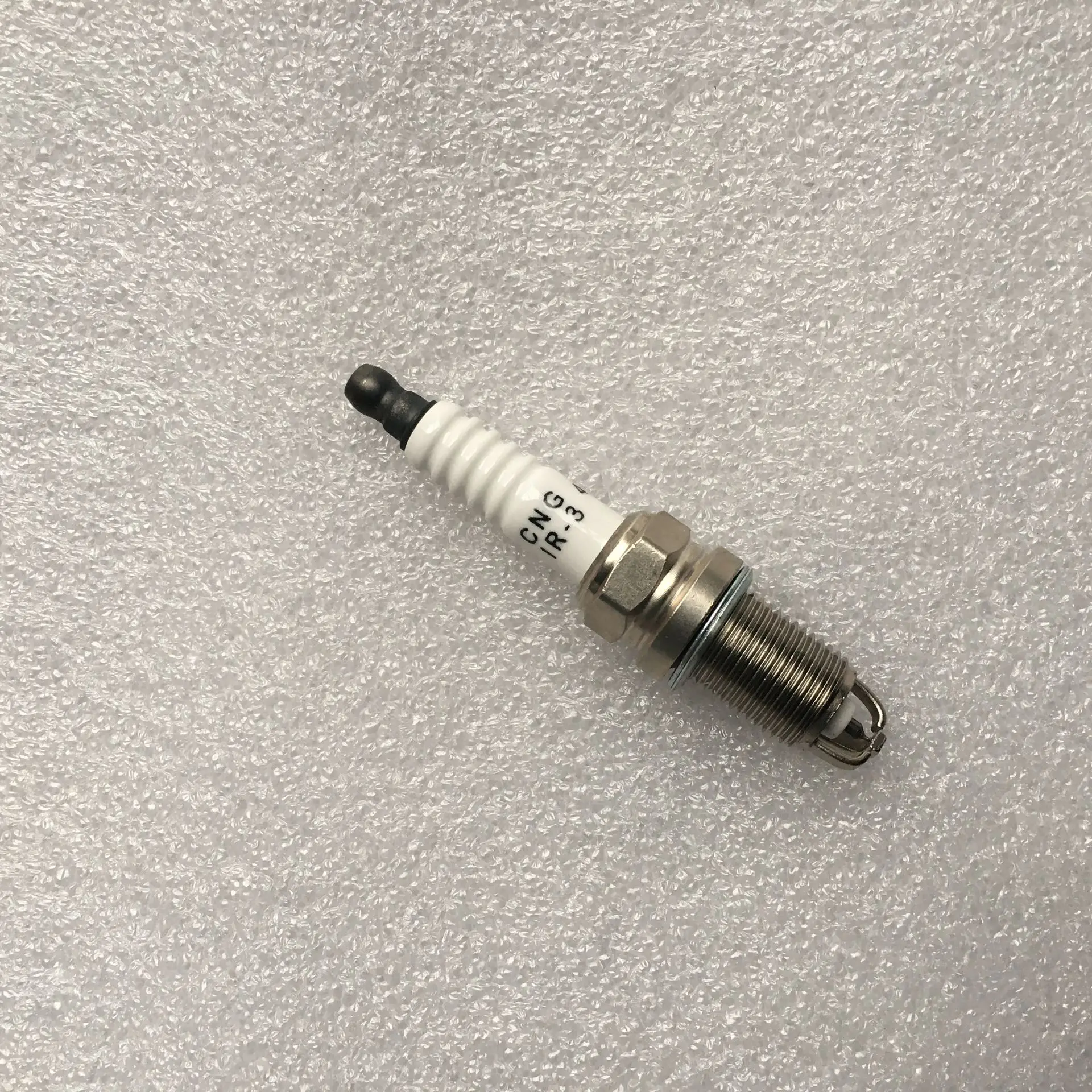 Engine 6ct Ignition Heater Natural Gas Spark Plug 4955850 4937472 - Buy ...