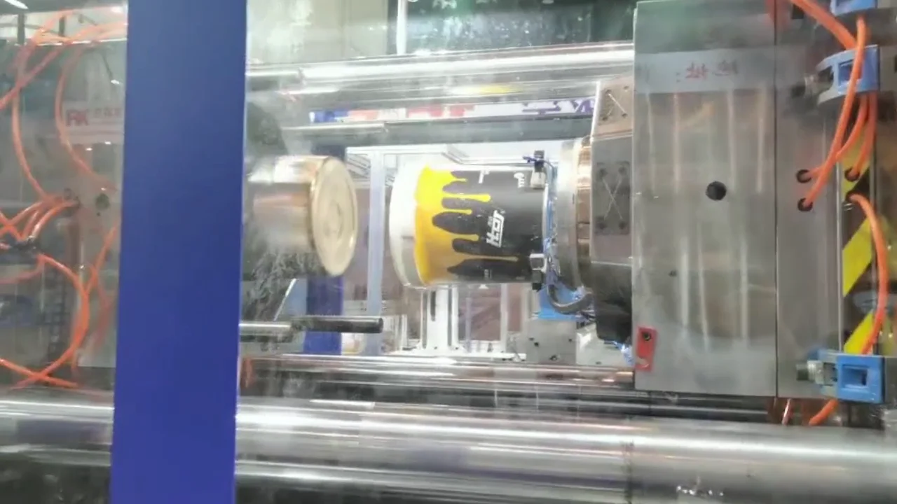 Switek Industrial Robot Arm With Vacuum Suction Cup 3 Axial Servo Robot ...