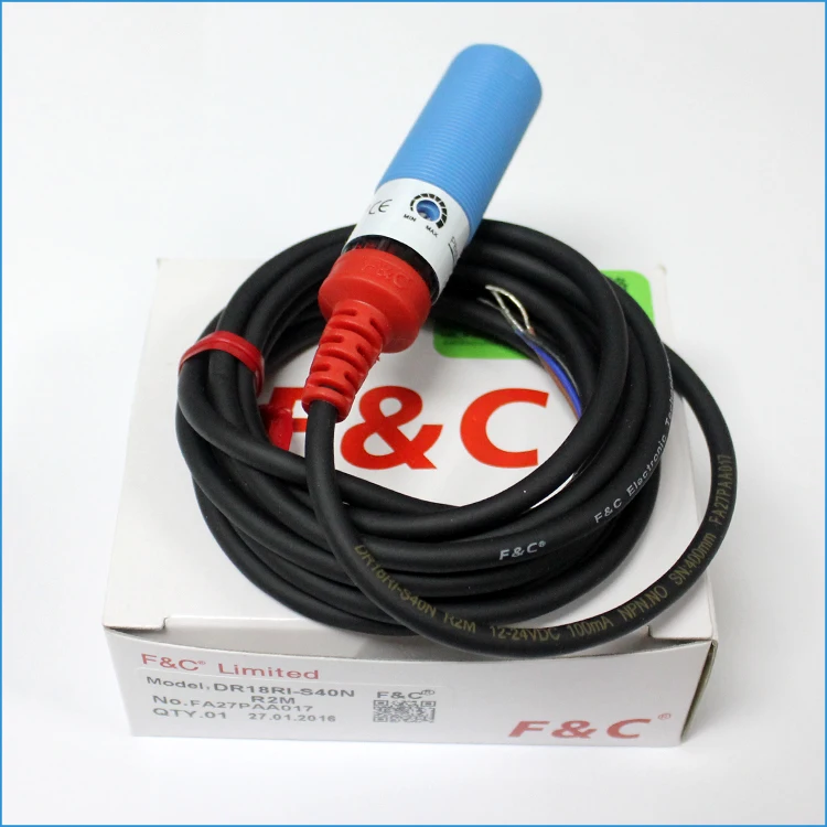 Conveyor Belt Transparent Bottle Detection - Infrared Photocell Sensor